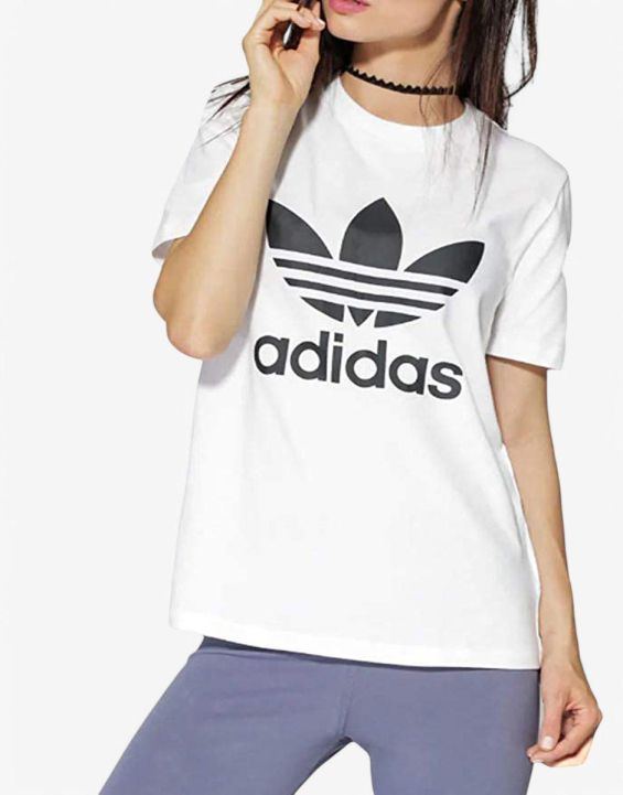 Купи Дамска тениска ADIDAS Trefoil Tee White В цвят бял CV9889 от